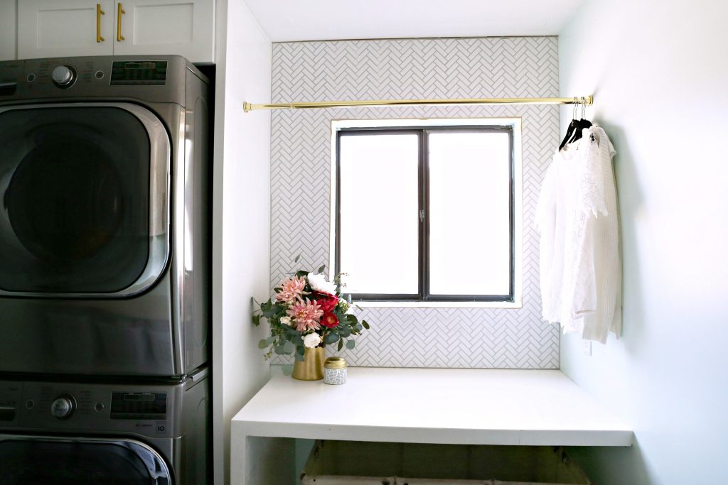 Modern Ranch Reno: Laundry Room Part 4 The Backsplash