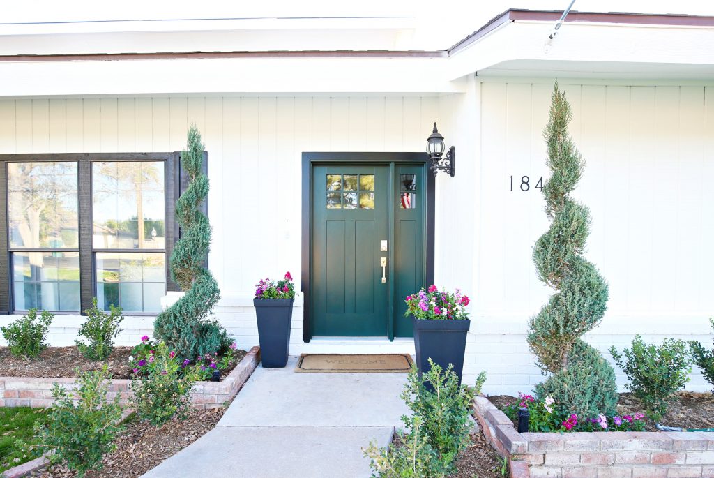 Modern Ranch Reno: New Front Door and Hardware