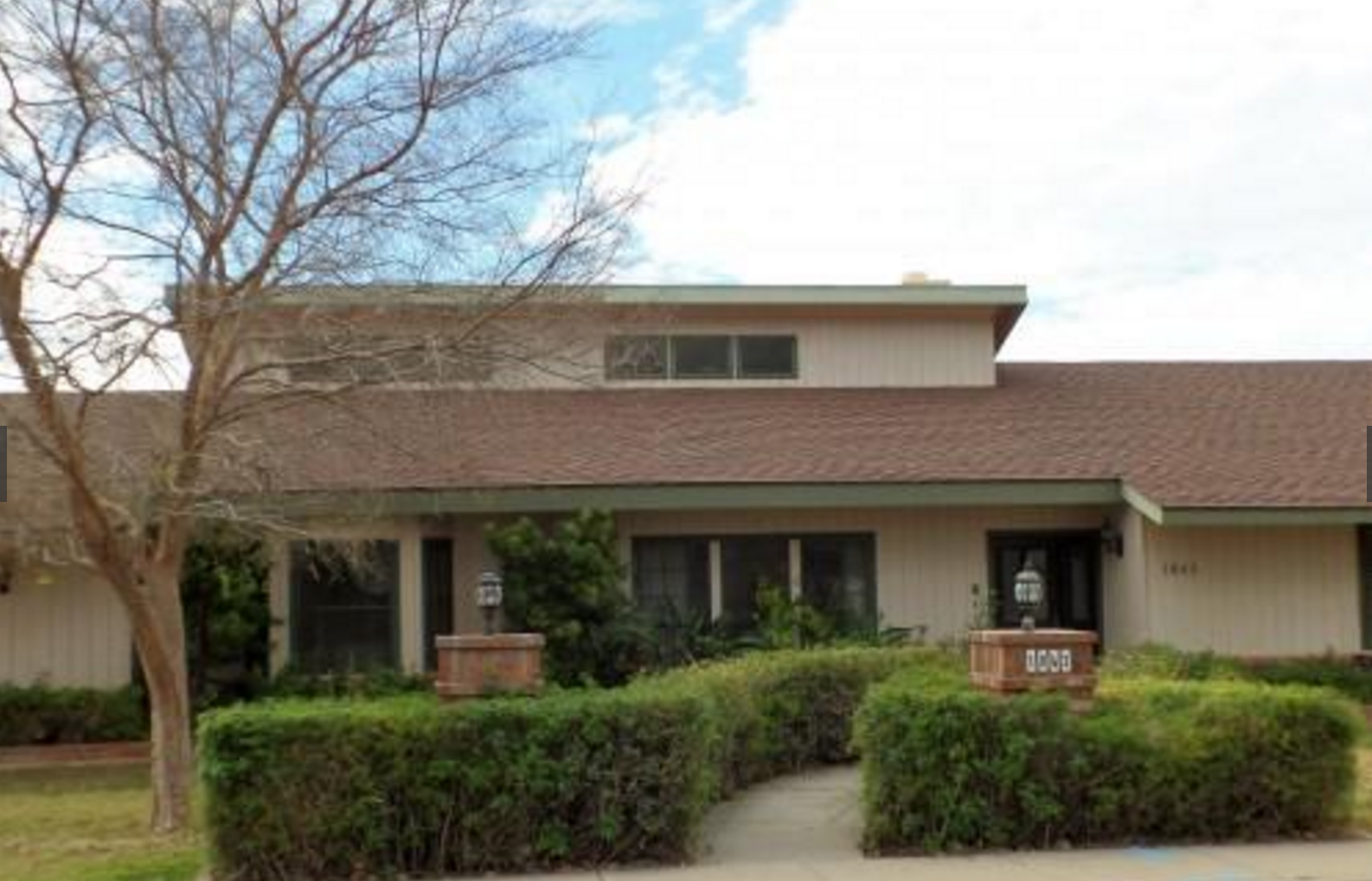 Modern Ranch Reno: New Front Door and Hardware