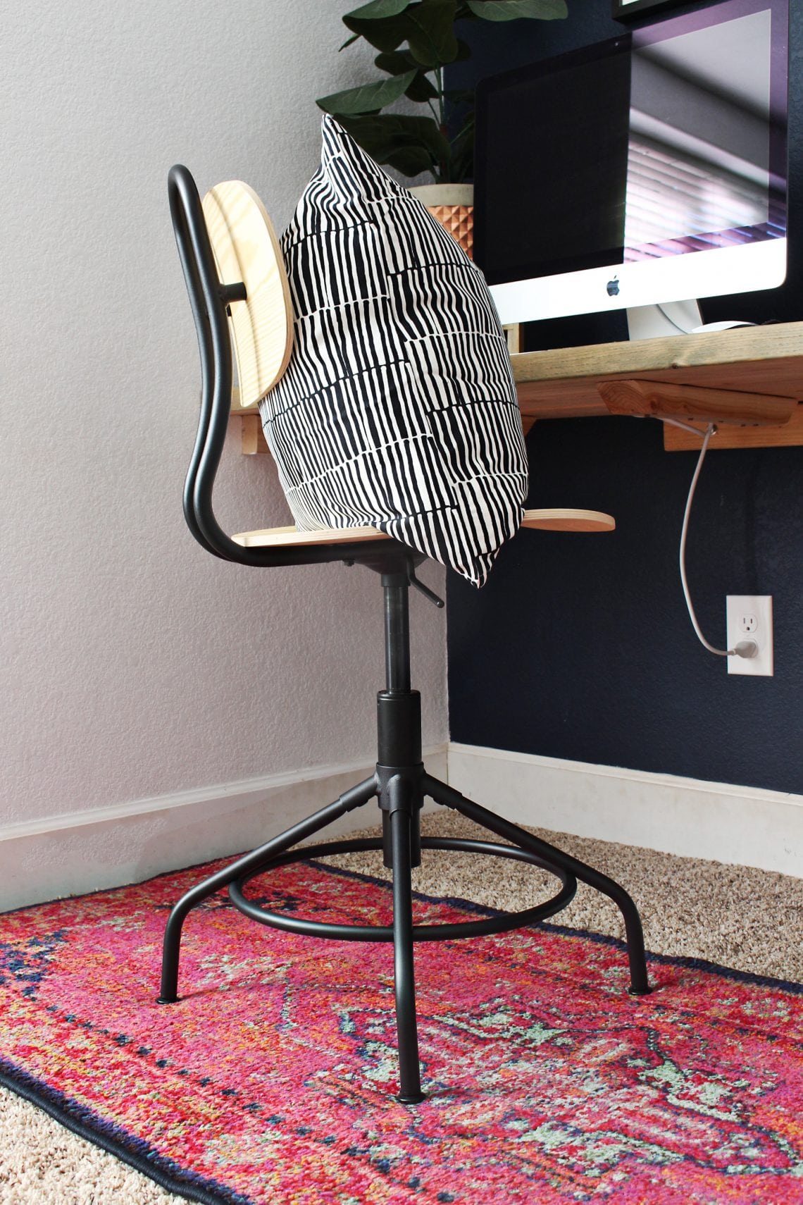 DIY Kids Homework Station - Foolproof way to create a space for you kids!